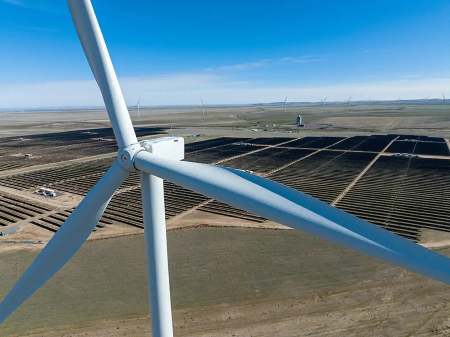 First Utility-Scale Renewable Energy Triple Threat Online In Oregon ...