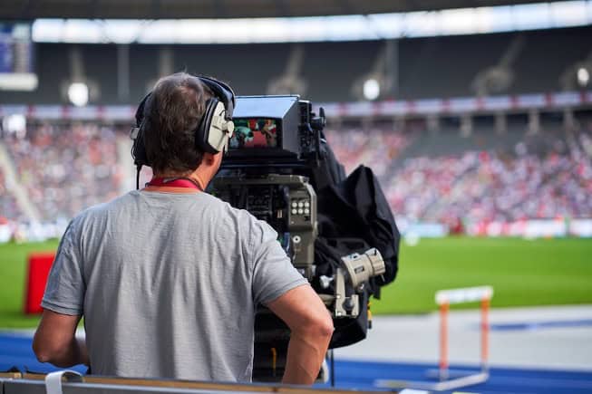 How To Level Up Your Sports Viewing Experience - MITechNews