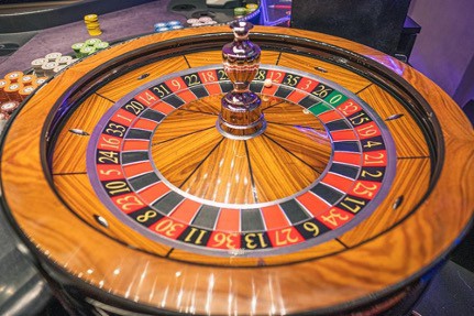 Tech Meets Chance: How AI is Changing Online Roulette - MITechNews