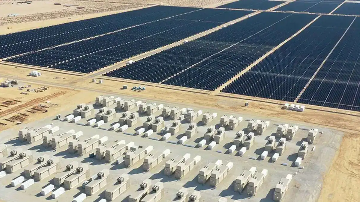 The US’s Largest Solar + Battery Storage Project Now Online - MITechNews