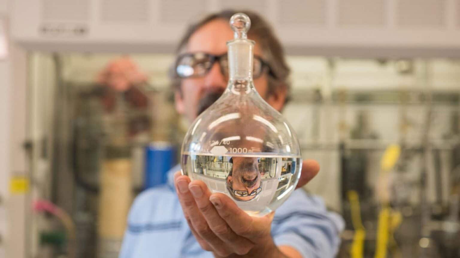 New Fuel Could Revolutionize The Roads - MITechNews