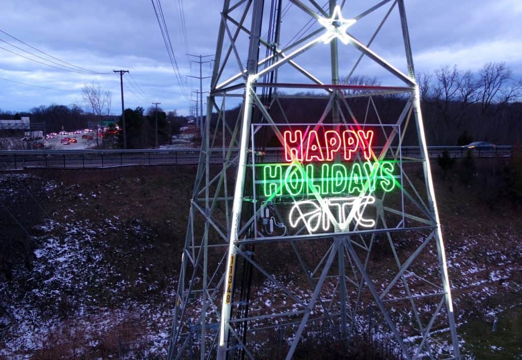 ITC Decorates Transmission Towers With Holiday Lighting - MITechNews