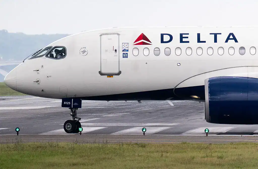 Delta’s AI Pricing Means Higher Fares For Wealthier Flyers - MITechNews